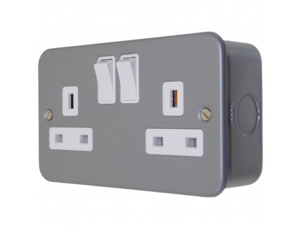 13A Double Pole 2 Gang Switched Socket with Metal Clad Back Box